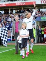 I.Saw's Match Report: Bye Bye Robbie - Please Take Nigel With You ...