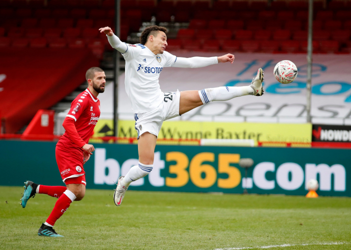 Crawley Town v Leeds United Match Gallery | ToEllAndBack.org