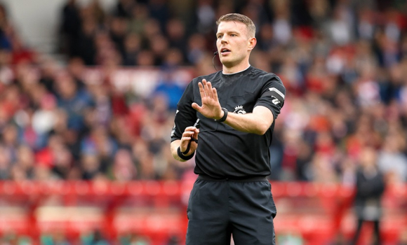 Premier League’s Barrott takes Norwich trip – Referee - Queens Park ...